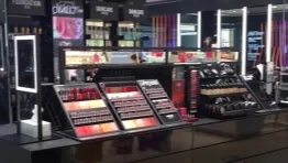 Why Are Cosmetic Displays Important for Retailers? - APEX