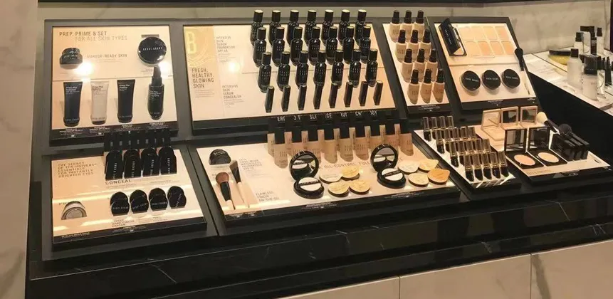 Cosmetic Display Disign Ideas - APEX