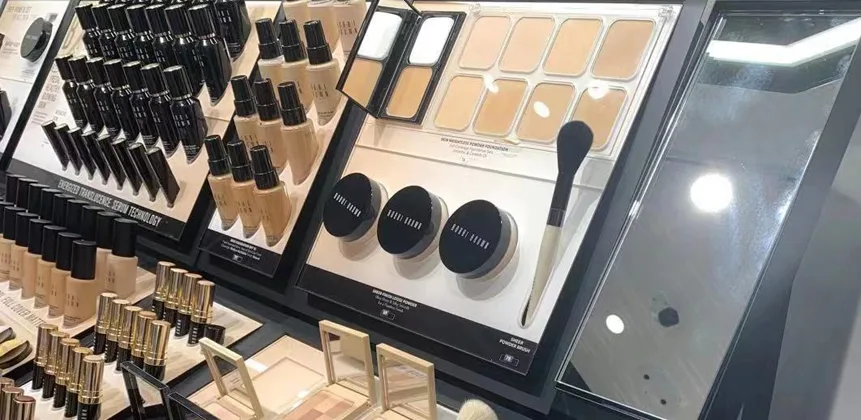 Cosmetic Display Disign Ideas - APEX