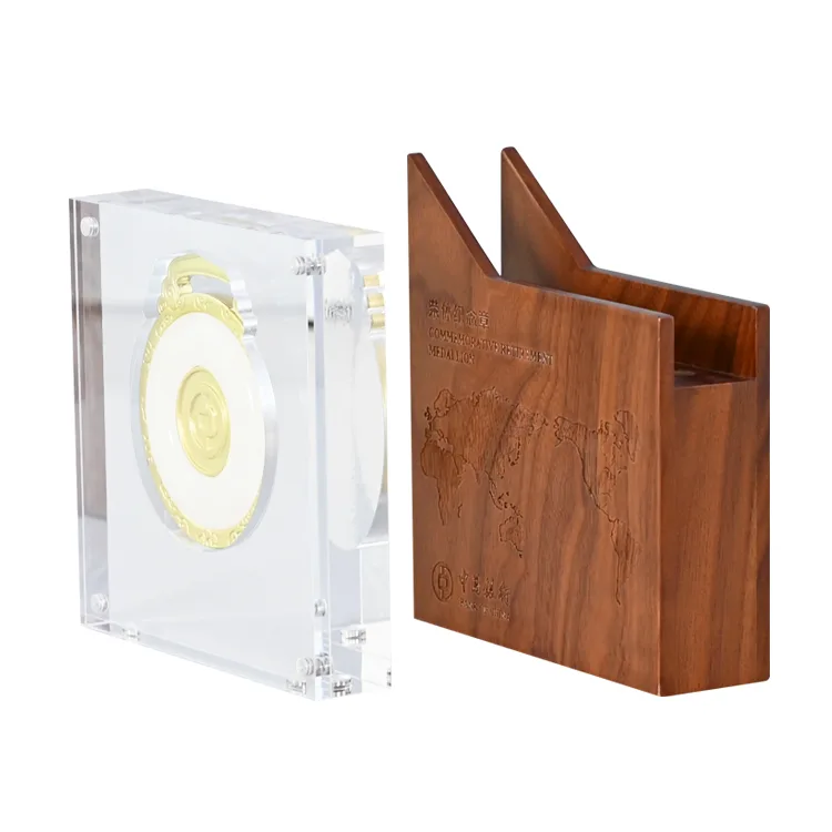 Wooden Base Memorial Trophy Acrylic Honor Trophy