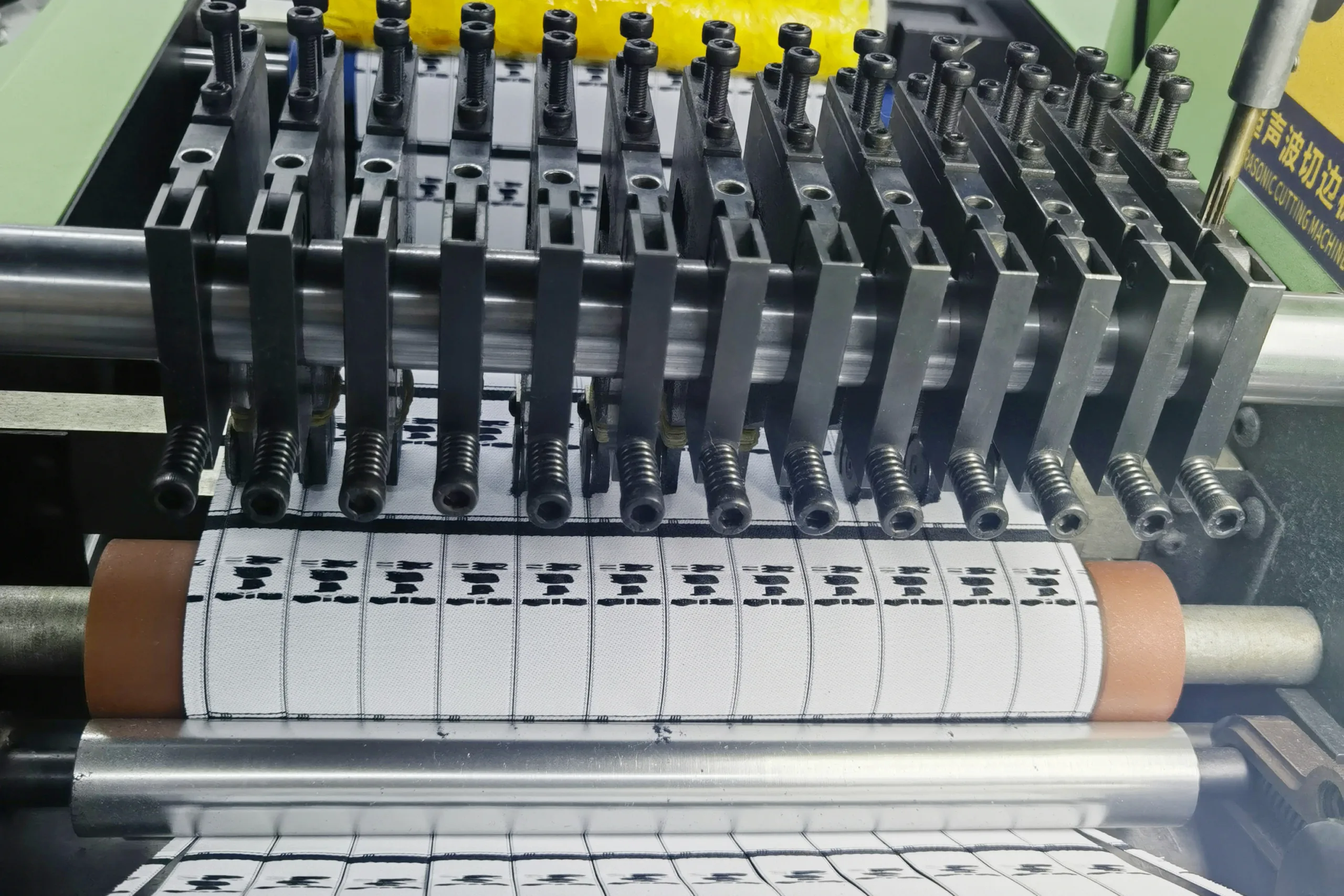 Outdoor Sunset Surf Series Woven Main Label Side Label Neck Label Size ...