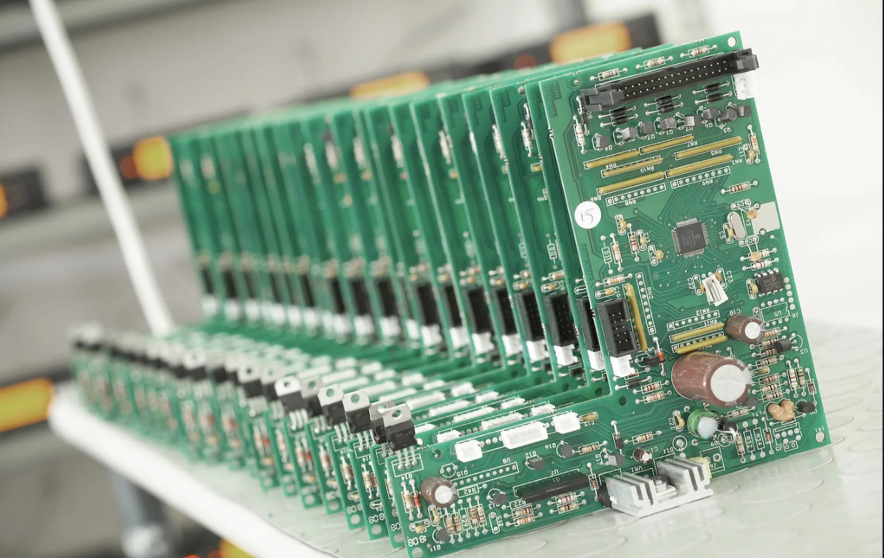 Various Types of PCB Board Materials and Their Characteristics - LSTPCB