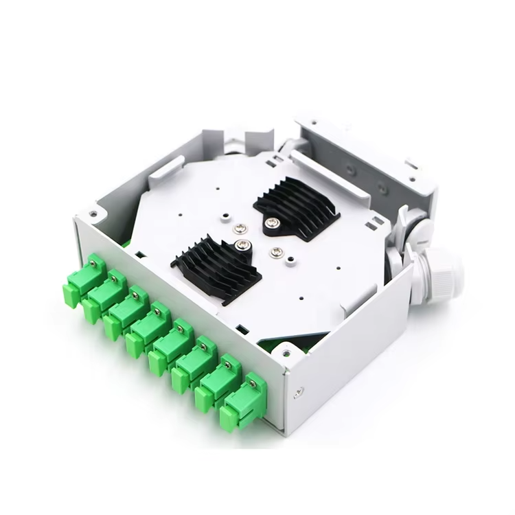 Splice box for DIN rail mounting compact distributor housing - Owire
