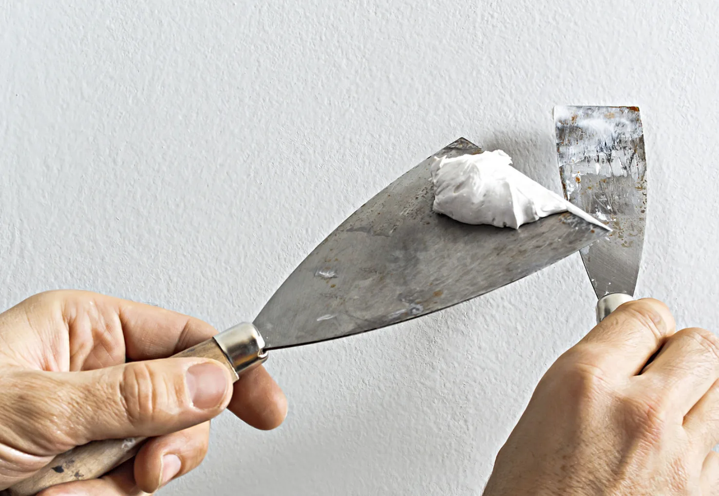 Three Key Benefits of HPMC in Wall Putty: Anti-Sagging, Crack ...